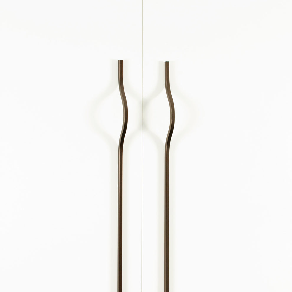 Momo BRAVE Bow Off-Centred Cabinet Pull Handles – Style Finish Design ...